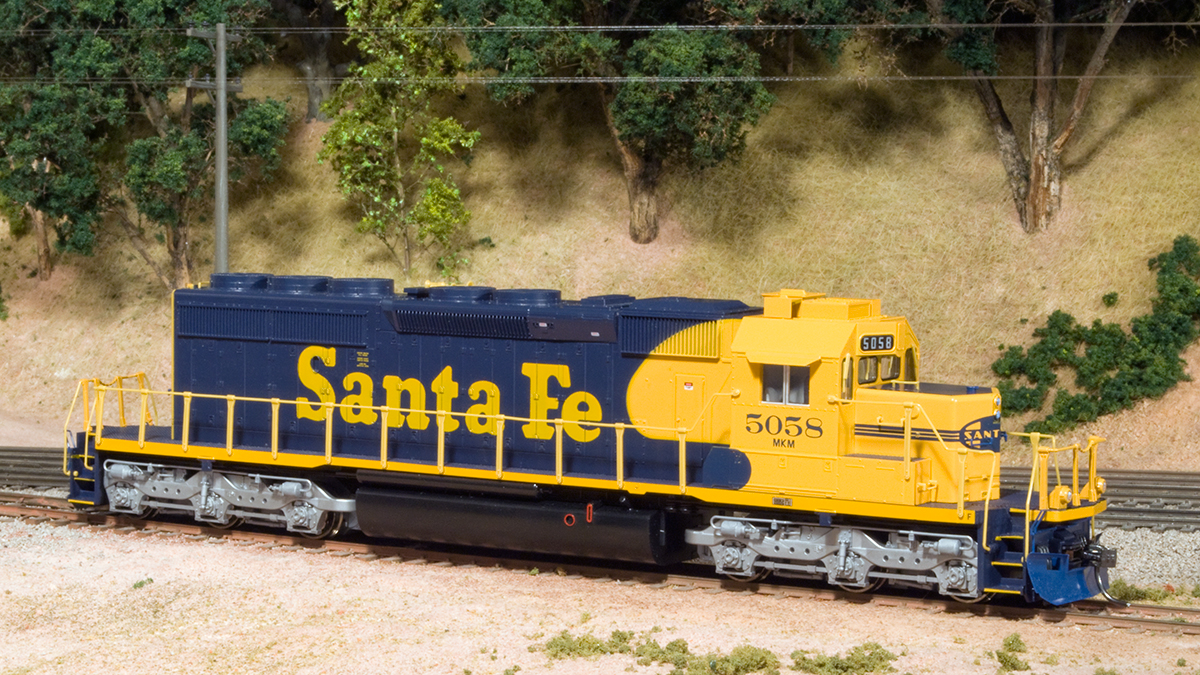 HO Kato SD40-2 - TSG Multimedia